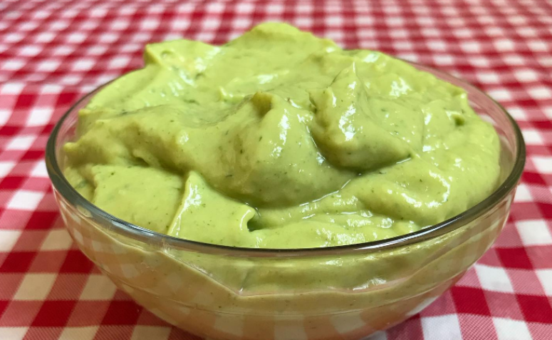 Maionese verde bem caseirinha e que você não vai querer outra receita ...
