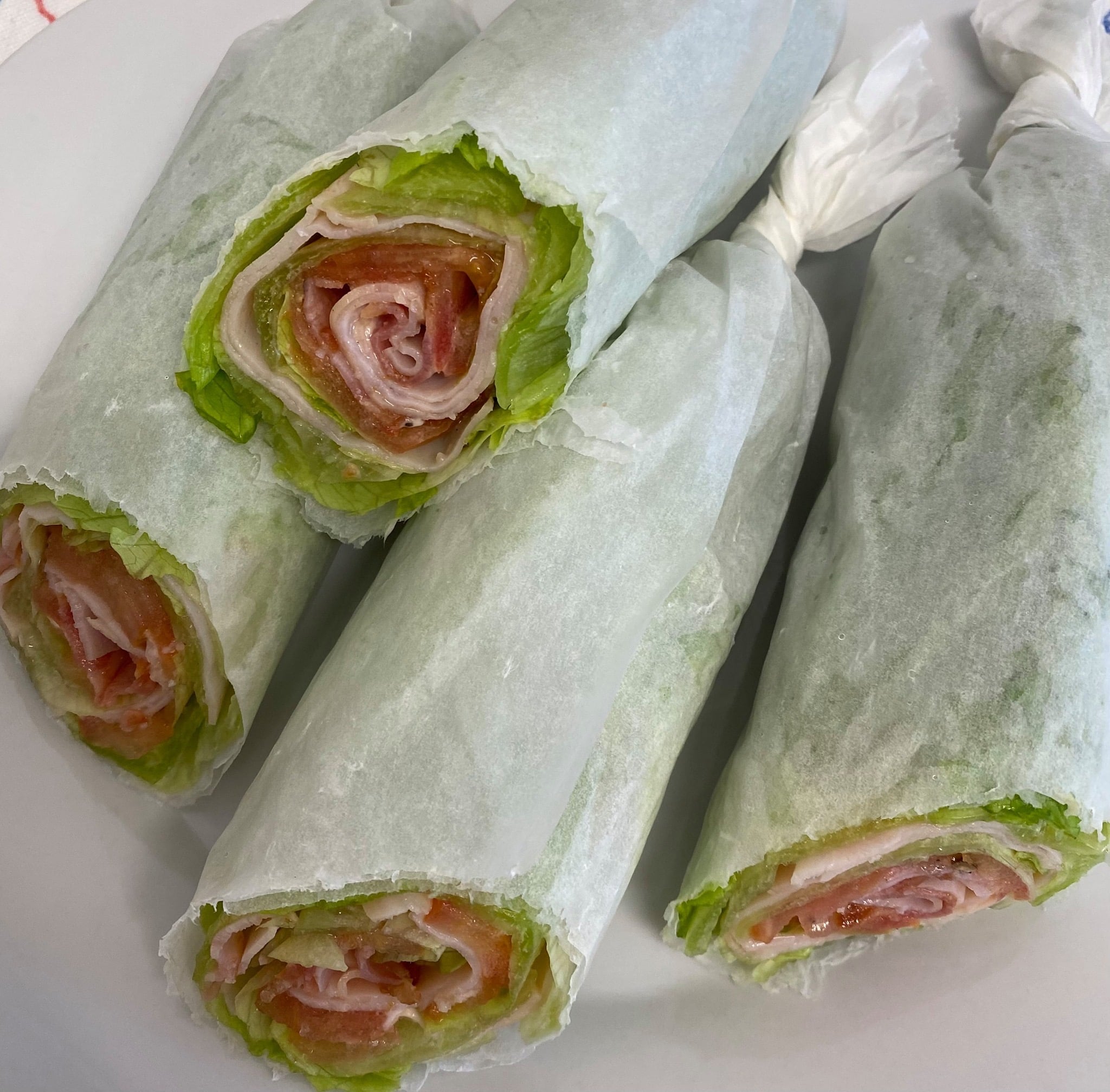 Wrap de alface receita de lanche leve para matar fome de forma saudável