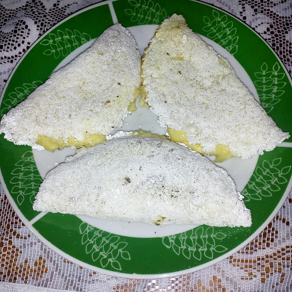 Receita de Tapioca recheada com banana e queijo para seu lanche ser o ...